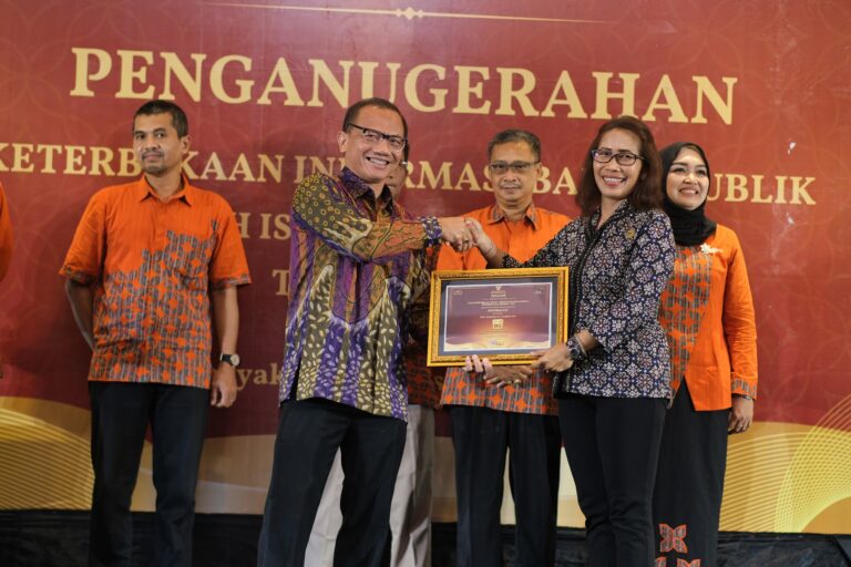 Penganugerahan Keterbukaan Informasi Publik 2024, Dinas PUPESDM DIY Raih Predikat Informatif ...